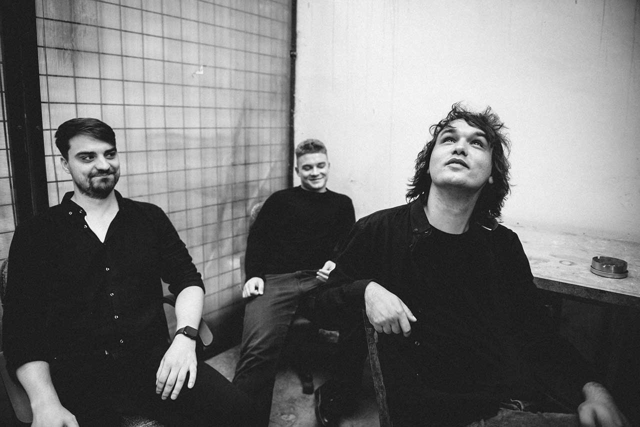 Trupa Rana lansează un nou single „Război”